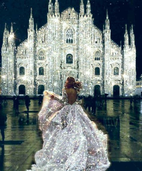 Pin Oleh IndilÁ Di Le Monde Gaun Pengantin Putri Pengantin Gaun