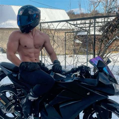 Hot Biker Men Abs Muscular Biker Men Shirtless Biker Motorbike Guys