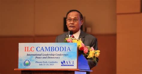 អនុប្រធានព្រឹទ្ធសភា៖ ការពង្រឹងលទ្ធិប្រជាធិបតេយ្យ ការគោ រព សិ ទ្ធិ ម នុ ស្ស សេរី ភាព នៃ កា រ ប