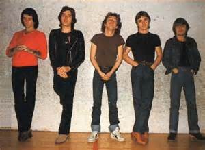 1000 Images About Ac Dc On Pinterest Interview Drums And Concerts