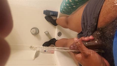 Bathtub Piss Video 3