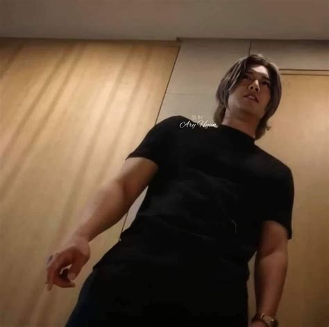 Pin De Фрекен Бок Em ким хён джун