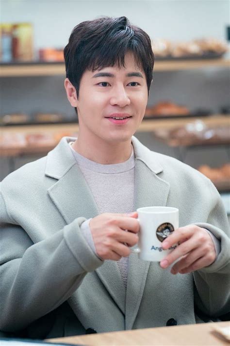Pin Oleh Nyasha Sweet Di Lee Kyu Hyung Teman Pria