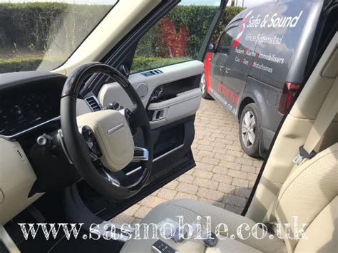 Range Rover Tracker Fitted Safe And Sound