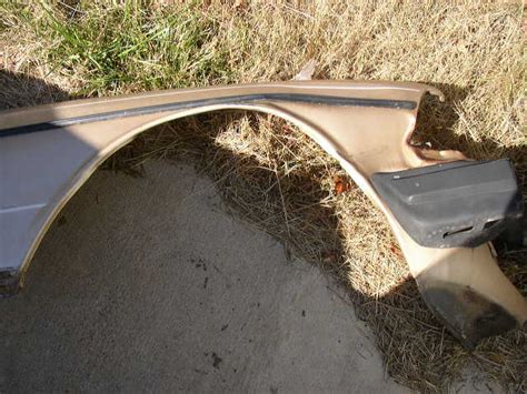 Mercedes Front Fender Randr