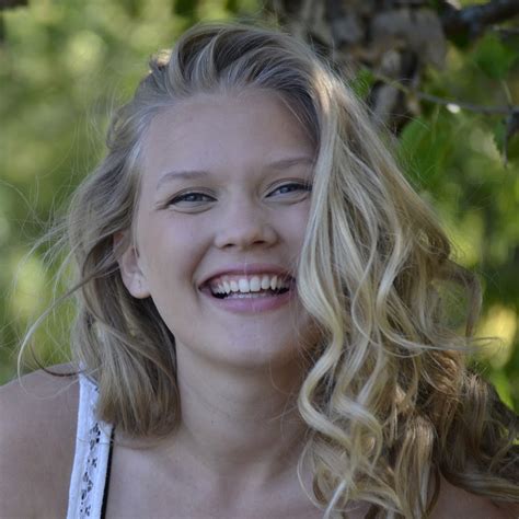 Danielle Stratton Youtube