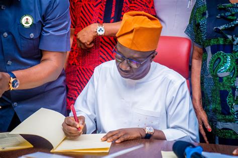 GOV OKPEBHOLO SIGNS N BN BUDGET INTO LAW Edo State Government