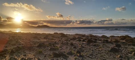 За България Подкрепяме добрите хора и идеи Facebook