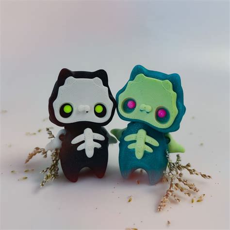 3d Printable Skelly Pixie By Layersingreen