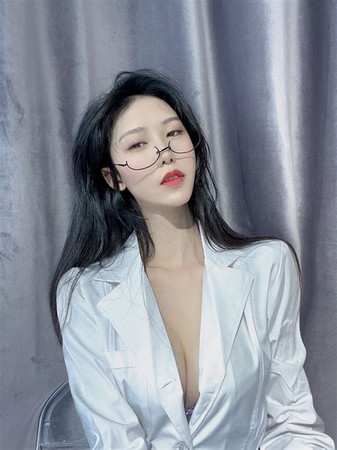 抖娘 利世 特殊治疗 微图坊