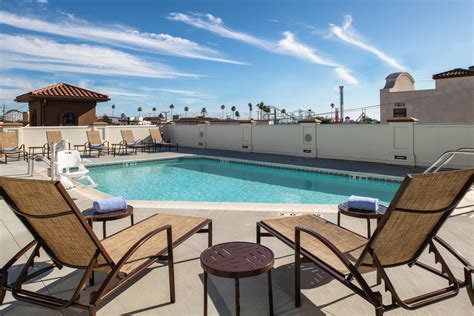 Courtyard By Marriott Santa Cruz Reviews Photos And Deals 2026 Santa