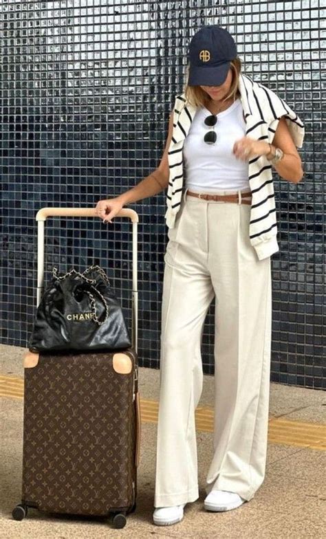 13 Best Airport Outfits To Stay Comfy And Stylish The Wandering Girl