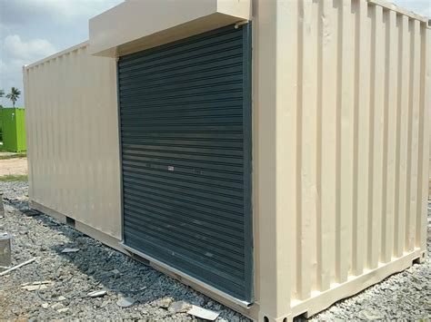 ตู้คอนเทนเนอร์ 20 ฟุต เกรดส่งออก ทำสีใหม่ ติดบานม้วน ใบละ 60000 บาท เท่านั้น เลือกสี ได้ตามใจชอบ