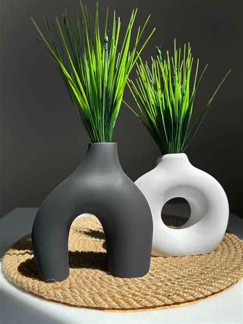 Вазы черно белые с фруктами — купить по низкой цене на Яндекс Маркете