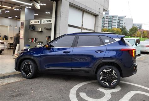 신차 셀토스 레인보우프리미엄is100 풀썬팅 파인뷰lx7000블랙박스 Ppf 나노텍유리막코팅 수원신차검수 수원신차패키지