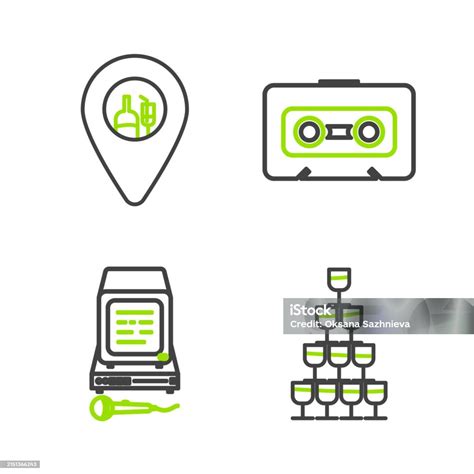 피라미드 타워 노래방 레트로 오디오 카세트 테이프 및 알코올 또는 맥주 바 위치 아이콘에 쌓인 와인 잔을 설정합니다 벡터 고풍스런에 대한 스톡 벡터 아트 및 기타 이미지