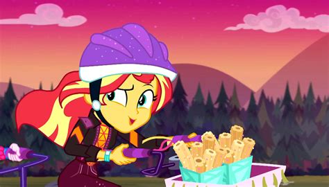 Louder Yay Eqg Mini Review Sunsets Backstage Pass