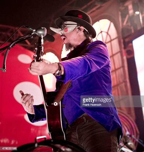 Singer Les Claypool Of The American Band Primus Performs Live During News Photo Getty Images