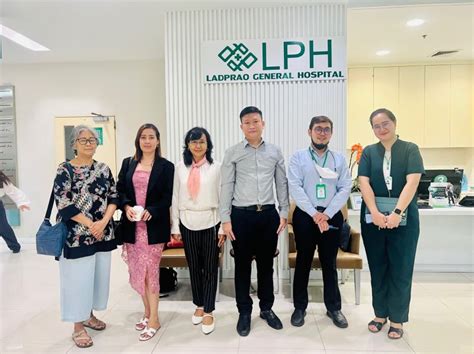 Drzarni Phyoe Wai On Linkedin Settingnewmilestones Newchallenges Bangkokmedicaltour