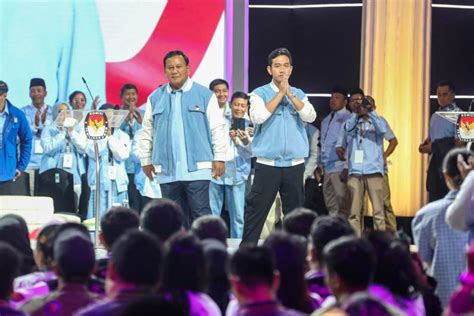 Membandingkan Kabinet Gemuk Prabowo dengan AS, Rusia dan China