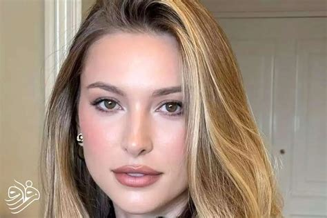 دختر استیو جابز، اینترنت را به لرزه درآورد