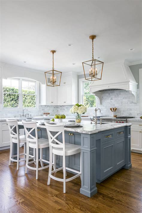 Light Grey Kitchen Island Things In The Kitchen