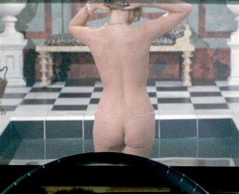 Valerie Perrine Nude Pics Sceenes And Porn Scandal Planet