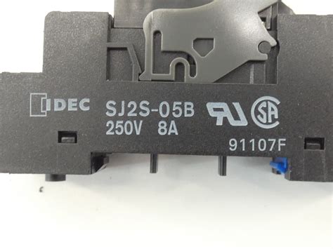 Lot Of 12 Idec Rj2s Cl D24 Relay W Sj2s 05b Socket 250v 8a Gpm Surplus