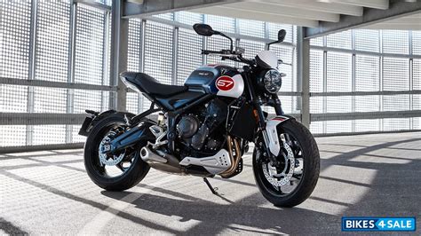 Triumph Trident 660 Triple Tribute Edition Motorcycle Price, Specs and ...