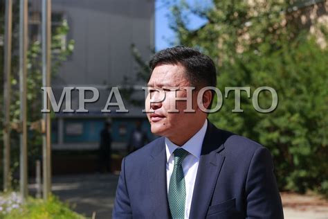 УИХ ын гишүүн асан Т Аюурсайхан ЭТТ н Гүйцэтгэх захирал асан Б Ганхуяг