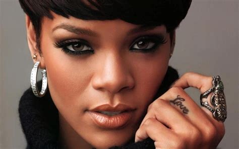 Rihanna Rihanna Profile Wallpapers