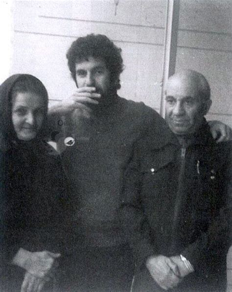 تصاویر قدیمی و نایابی از زنده یاد داریوش مهرجویی شهرآرانیوز