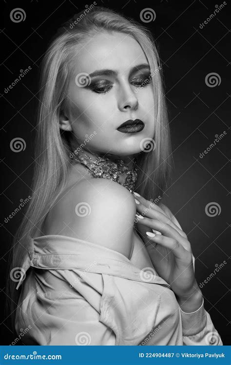 Monochrome Beauty Shoot Passionate Blond Model Posing With Foil On Her Neck Stock Image Image
