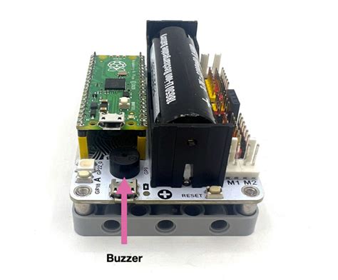 servo and motor control with raspberry pi pico circuitpython and