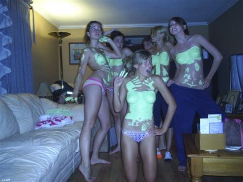 Naked Skank Love