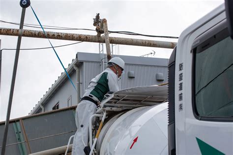 福岡でドライバーの求人なら飯盛運輸株式会社 経験不問