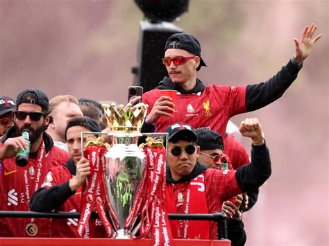 The Best Photos From Liverpools Open Top Bus Parade For Premier League Title Win Liverpool Fc