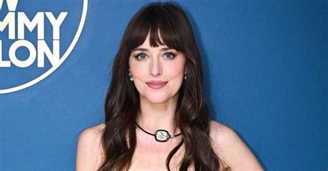 Dakota Johnson Oozes Oomph In A Skimpy Yellow Bikini That Hot Body Of Our Dreams Is Making Us