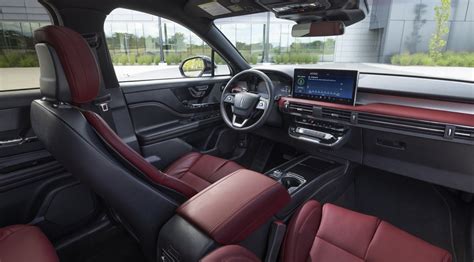 Lincoln Corsair Discount Lease Finance Deals In November 2025