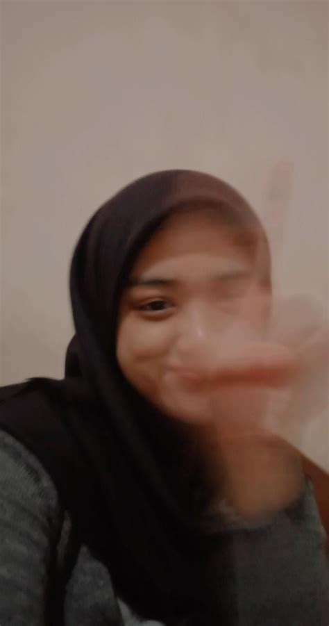Pin Oleh Candra Di Y Ekspresi Wajah Potret Diri Blur
