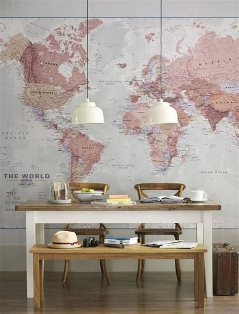 Клеим фотообои на стену - расширяем пространство