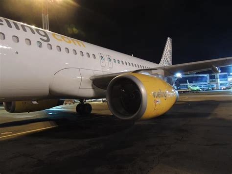 Авиакомпания Vueling Airlines (Вуэлинг Эйрлайнз)