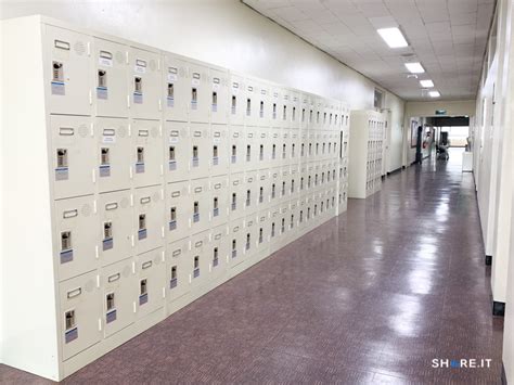 본관 4층 사물함 복도 신안산대학교 쉐어잇