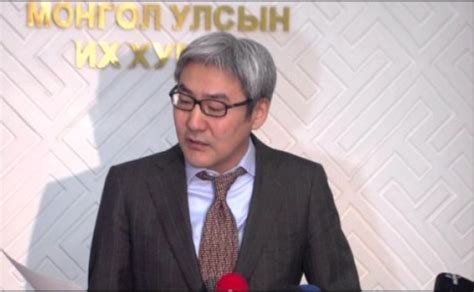 Л Мөнхбаясгалангийн залилангийн хэрэгт А Гансүх давхар шалгагдах уу