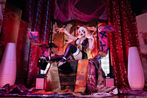 Yaya Han Daki Kimetsu No Yaiba Kimetsu No Yaiba Real Life