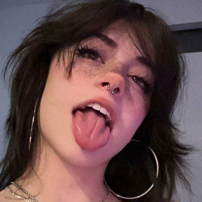 Cumvideos18 Cumvideos18 Posts X