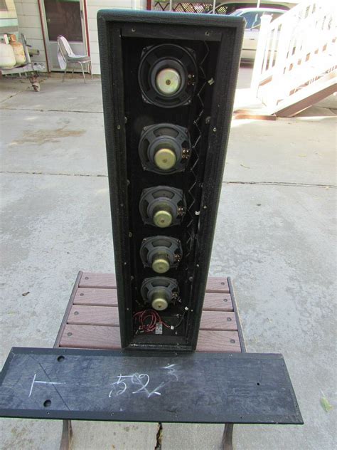 Vox Line Source 15 Ls15 Column Speakers For Public Address