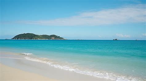 바다와 하얀 모래 해변 여름 요시모 해변의 푸른 하늘과 아름다운 모래사장과 바다 고화질 사진 사진 구름 배경 일러스트 및 사진 무료 다운로드 Pngtree