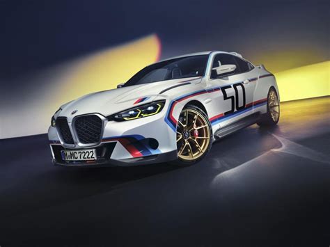 Bmw Pays Homage To The Iconic 3 0 Csl Batmobile With A Limited Edition
