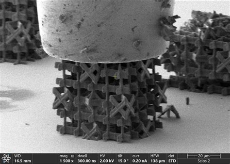 I Smashed Micro 3d Printed Structures In A Tiny Hydraulic Press R